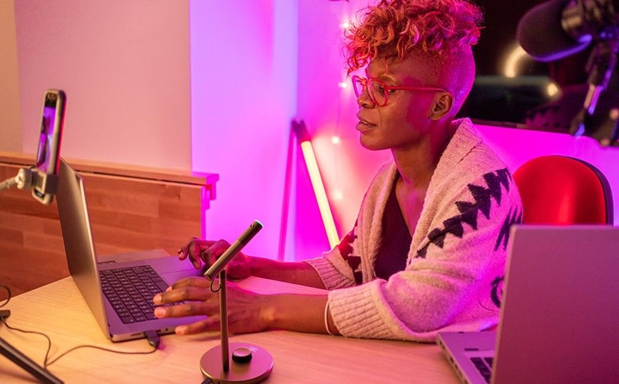 JBL Quantum Stream Talk - Microphones sur Son-Vidéo.com