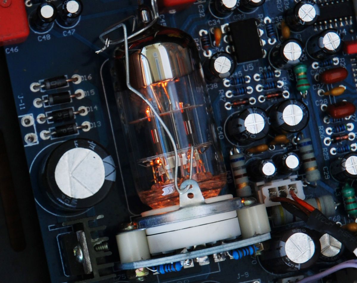 [ 一元音響 ] 全新品! 令人驚豔的小傢伙 美國 Maverick Audio TubeMagic D1 Plus 真空管前級擴大機 ...
