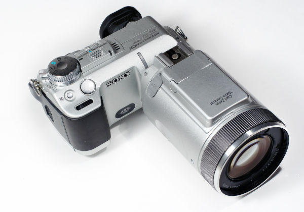 Sony DSC F 707 - Appareils photo sur Son-Vidéo.com
