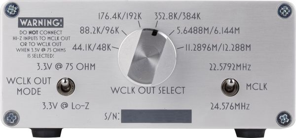 M2Tech Clock Evo - Transports numériques sur Son-Vidéo.com