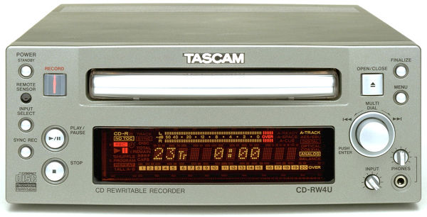 Tascam CDR-W4U - Lecteurs CD sur Son-Vidéo.com